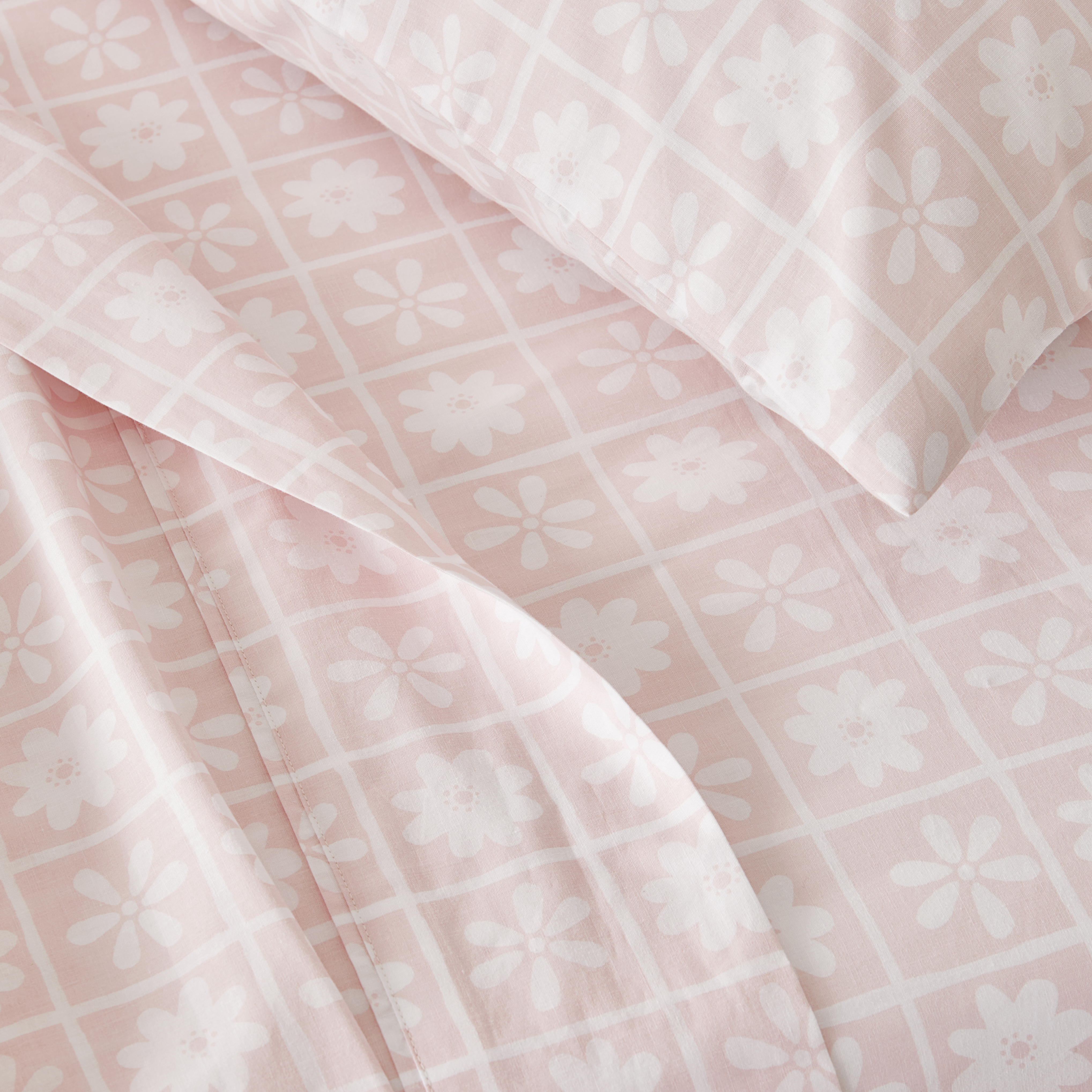 Adairs Kids - Daisy Grid Blush Sheet Set | Adairs