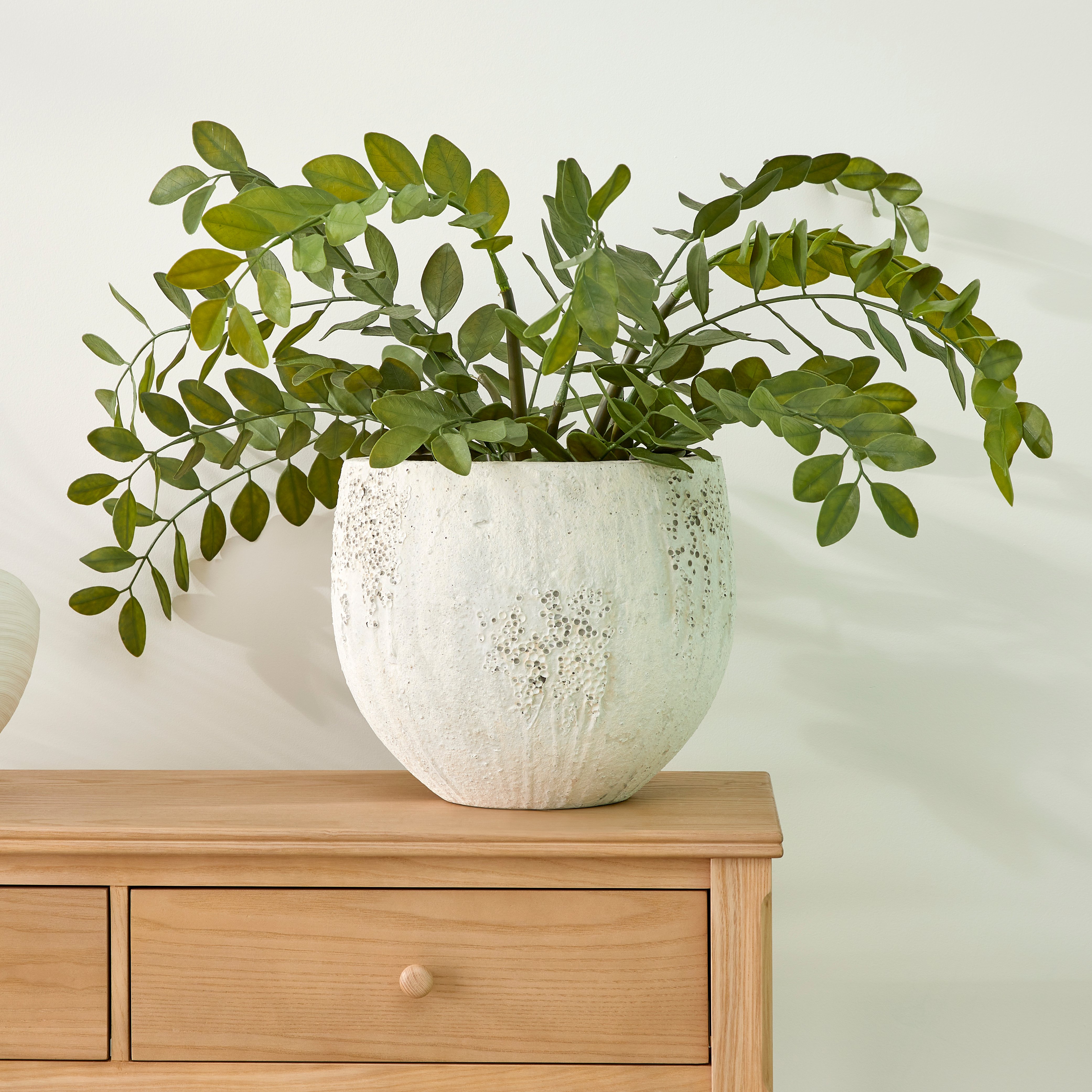 Odyssey Medium Rustic White Pot | Adairs