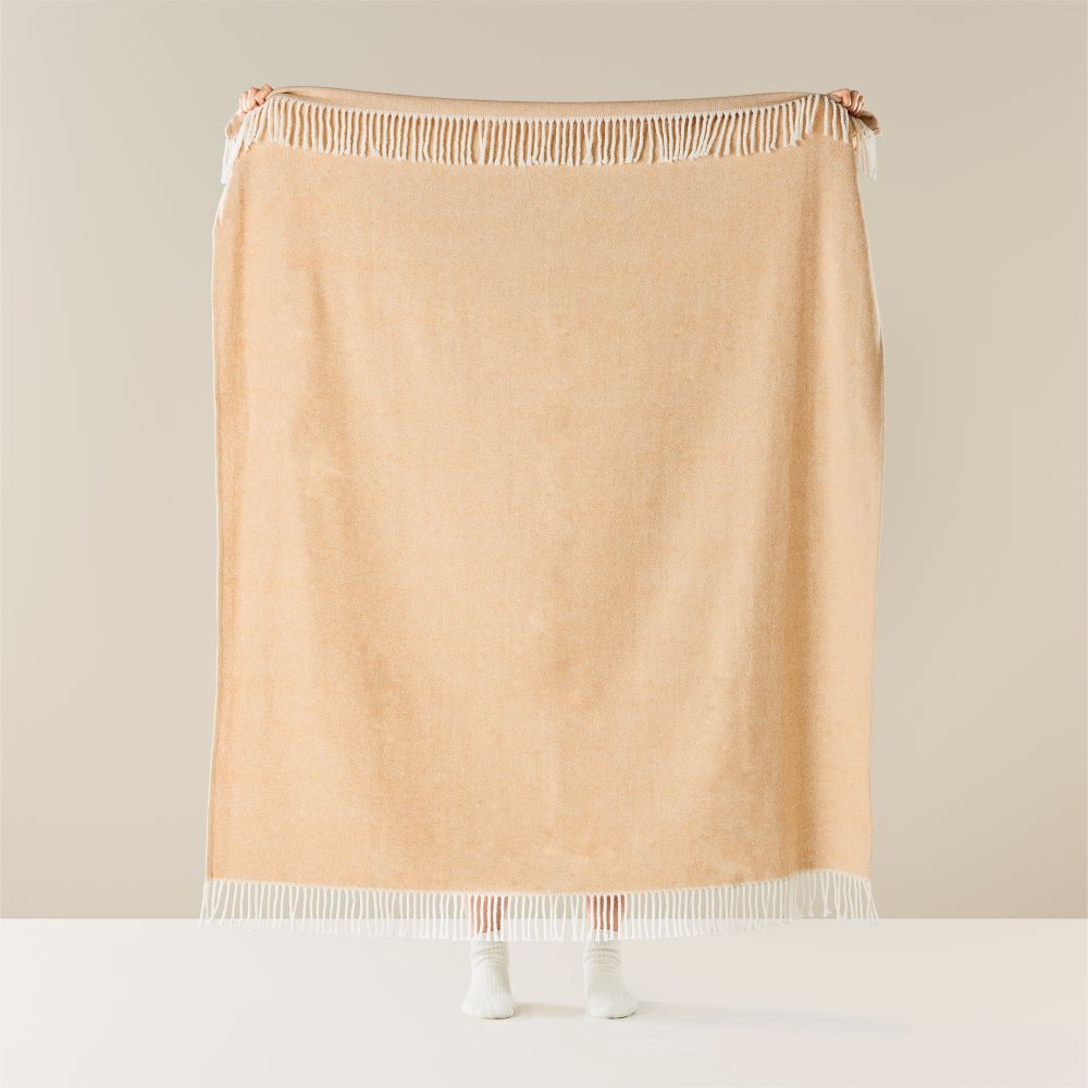 European Collection Espolio Beige Throw | Adairs
