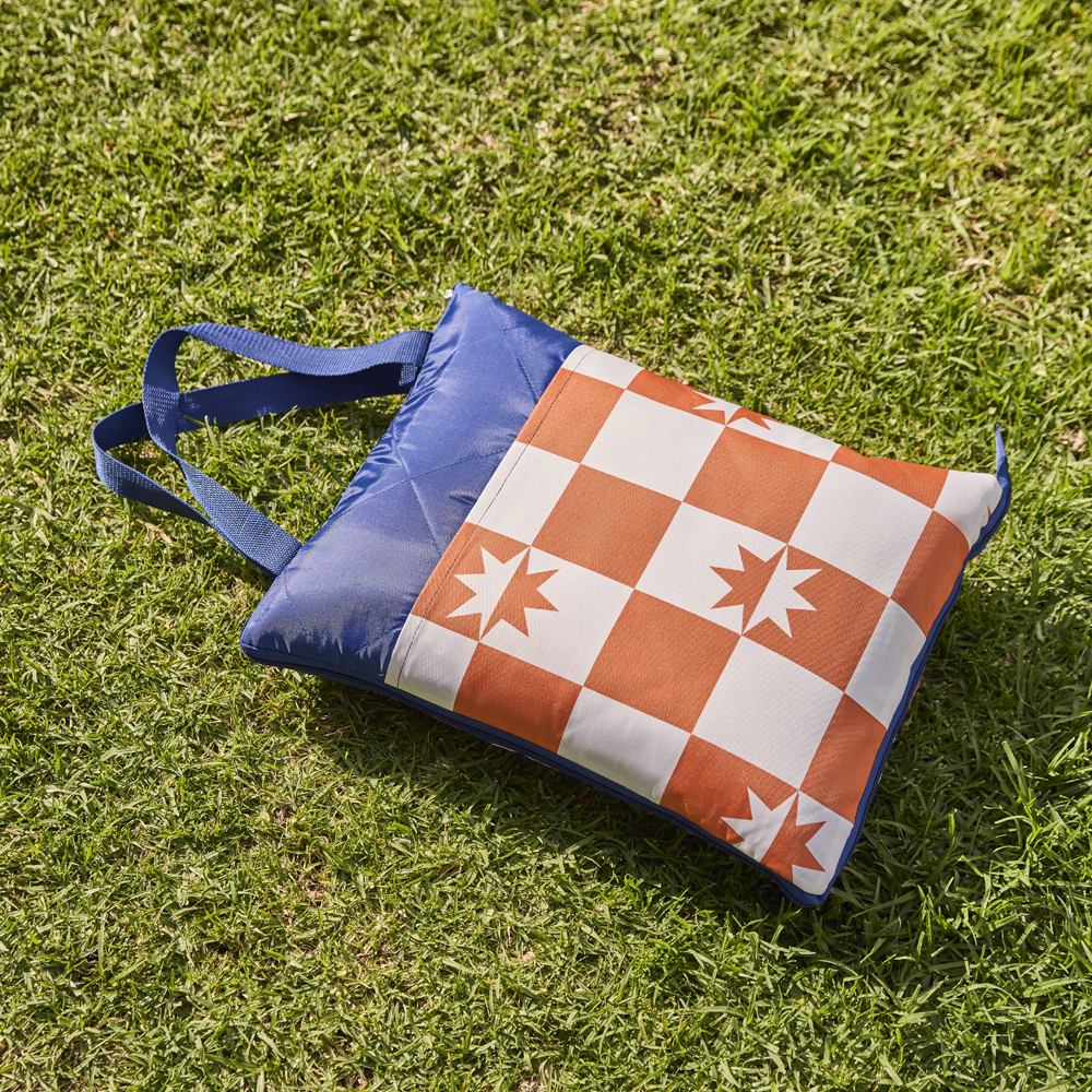Star Check Large Picnic Rug | Adairs