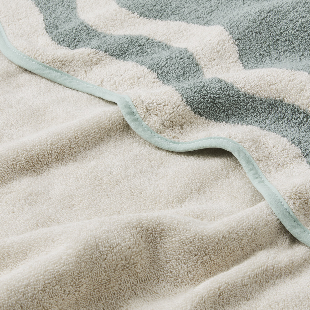 Harriet Seafoam Scallop Towel Range | Adairs