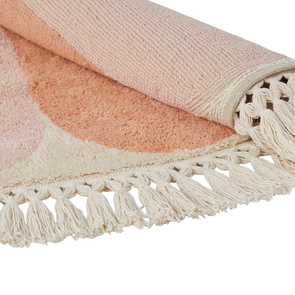 Daisy Bloom Round Rug | Adairs