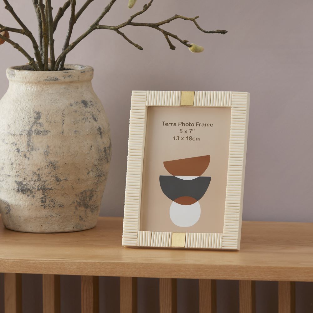 Otis Ivory Round Photo Frame | Adairs