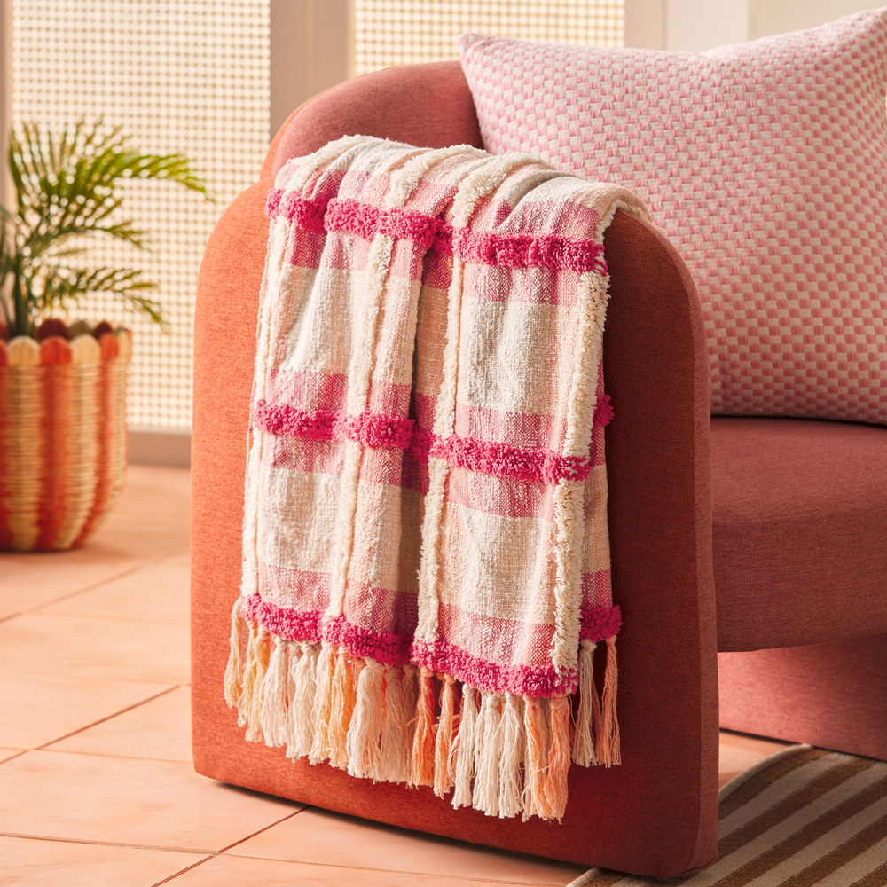 Ani Pink & Peach Check Throw | Adairs