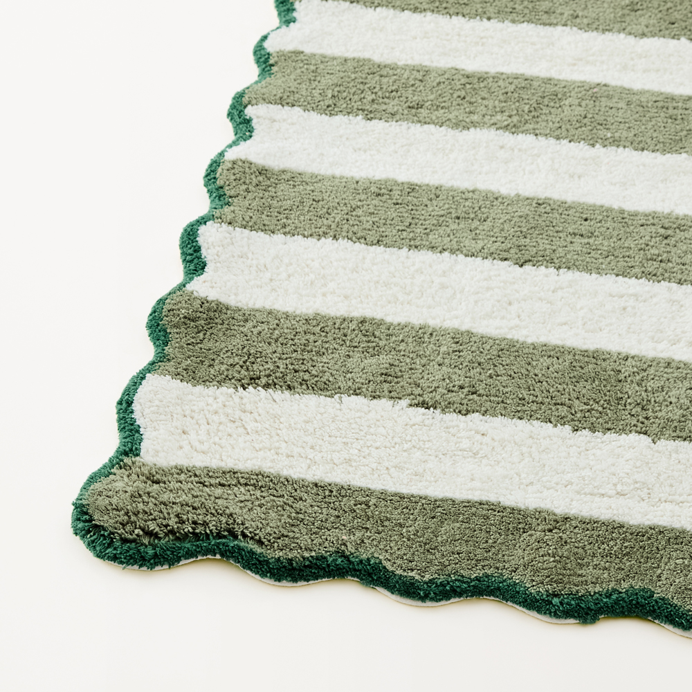 Scallop Moss & Natural Stripe Bath Mat | Adairs