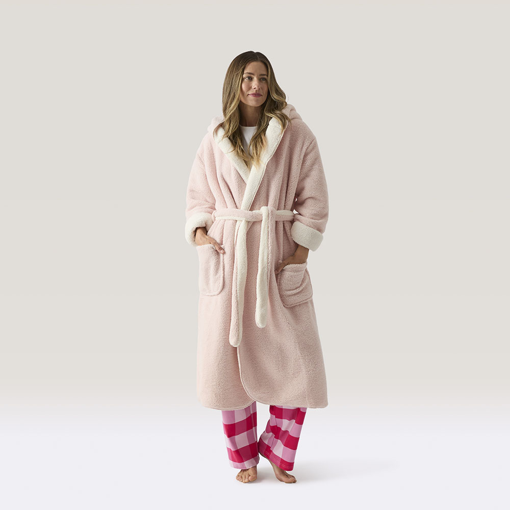 Sherpa Dusty Pink Hooded Bathrobe | Adairs