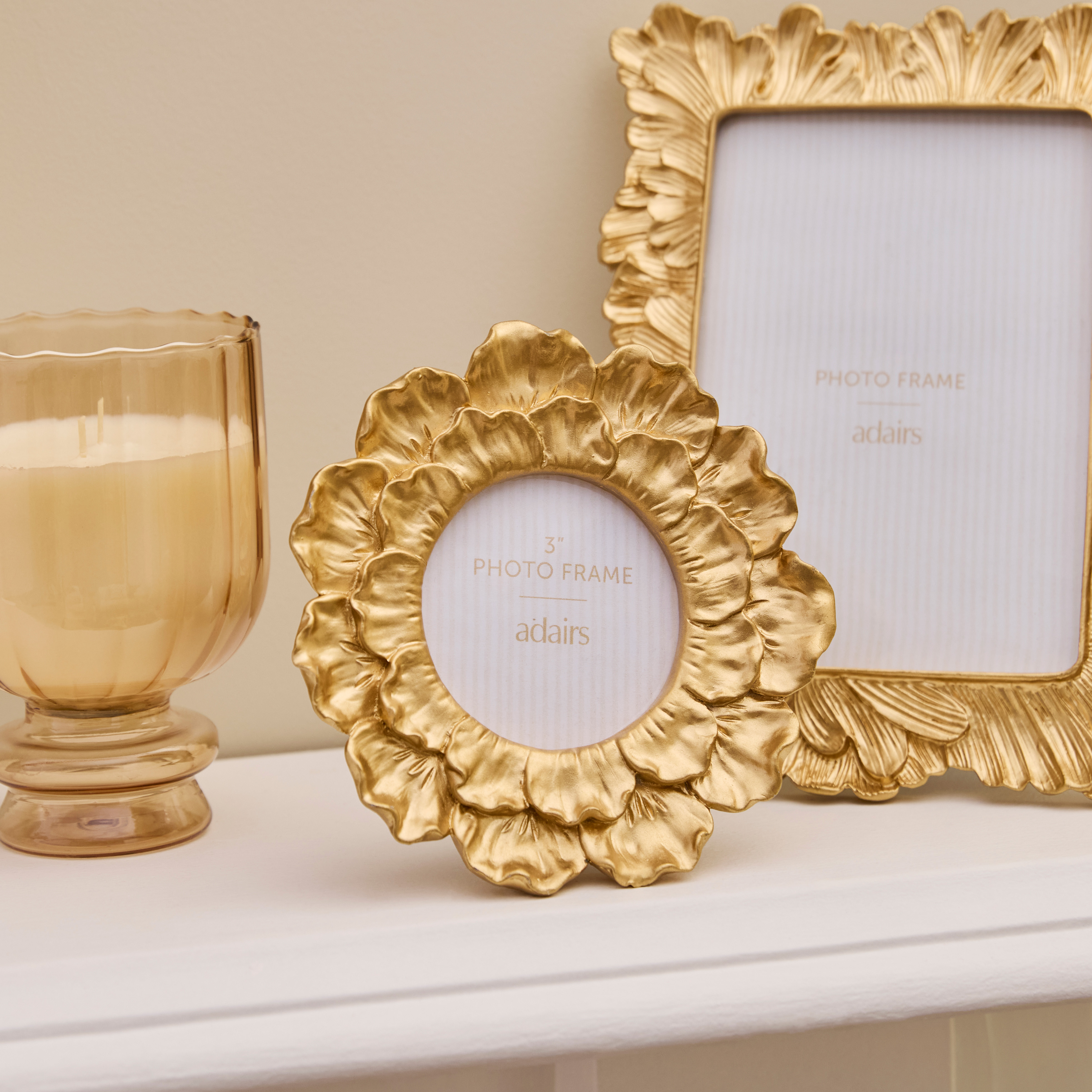 Versailles Gold Round Frame | Adairs