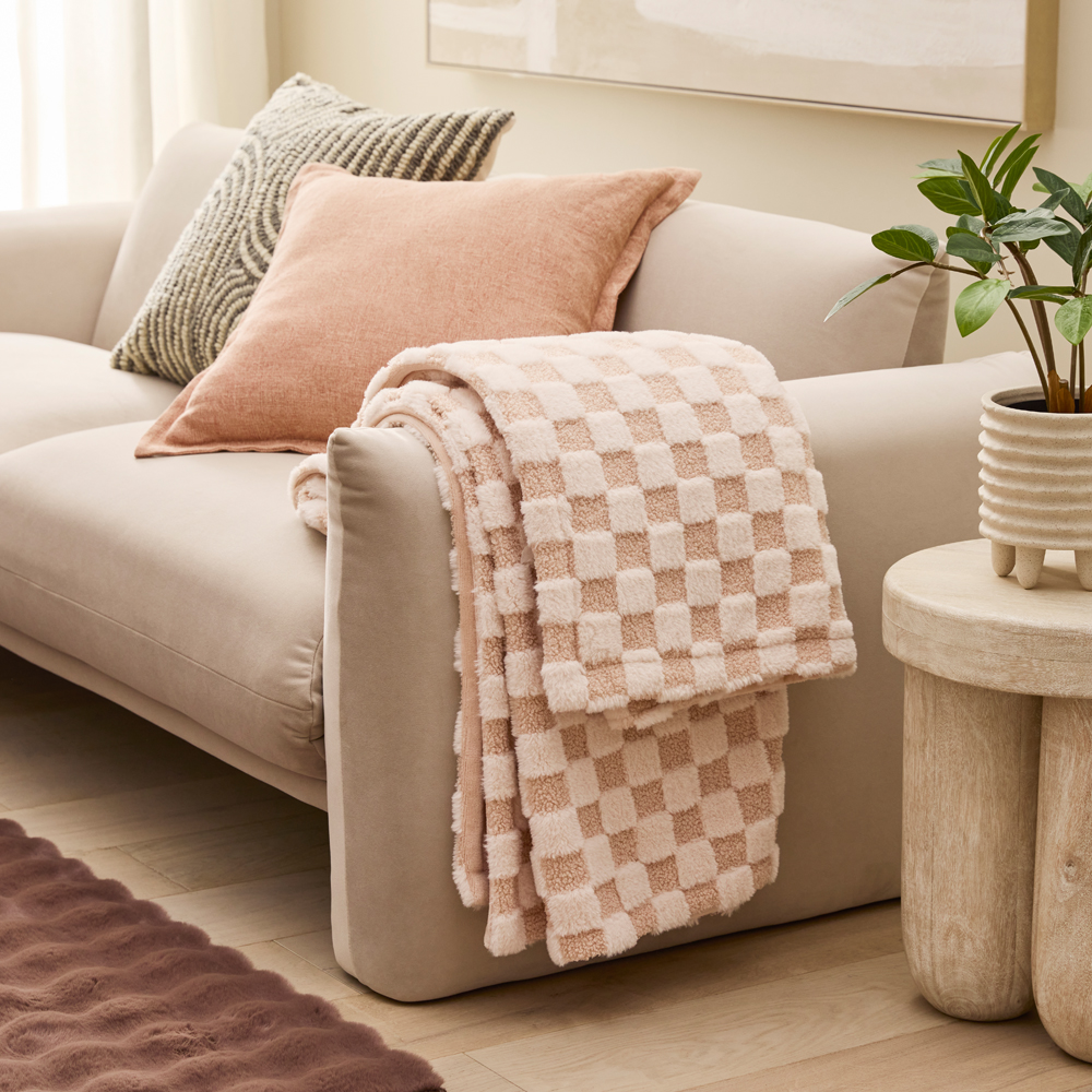 Estonia Check Blush Throw | Adairs