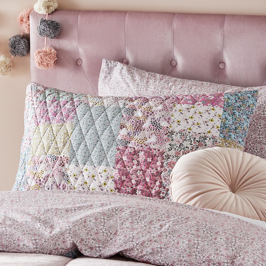 Adairs Kids - Daisy Patchwork Ditsy Floral Quilted Quilt Cover Set | Adairs