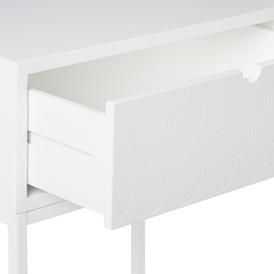 Kelso Side Table White Scallop | Adairs