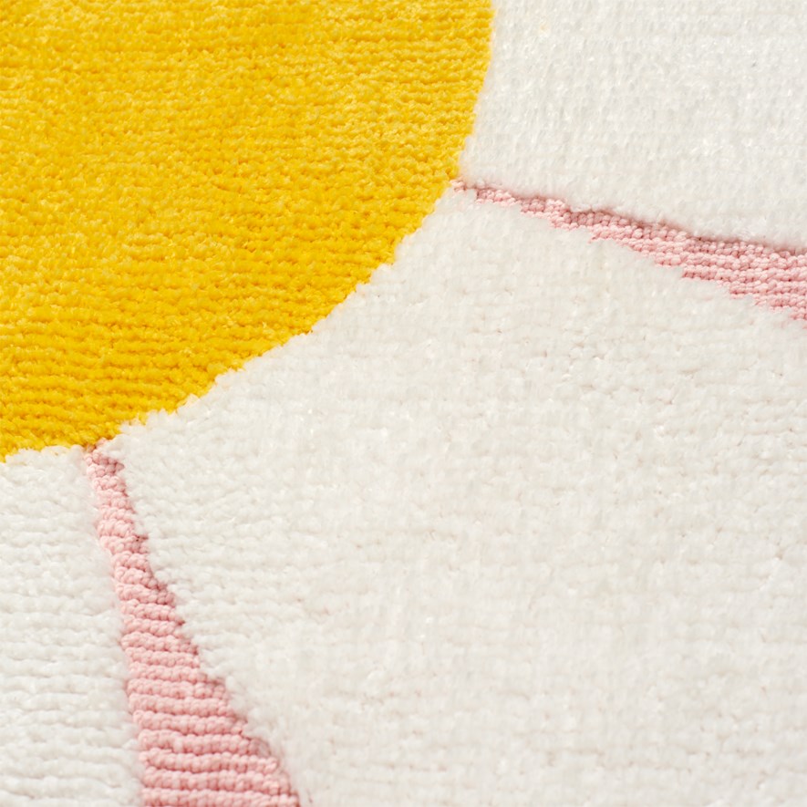 Daisy Dreams Novelty Rug | Adairs