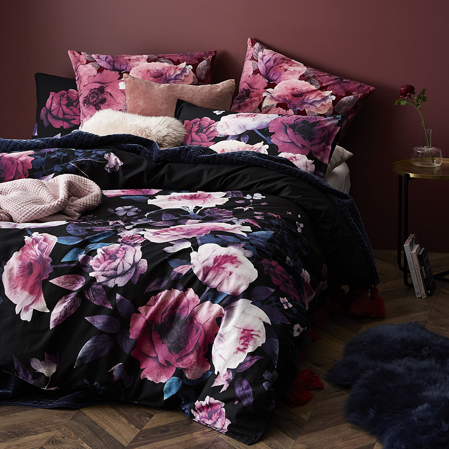 Wild Rose Quilt Cover Set Black | Adairs