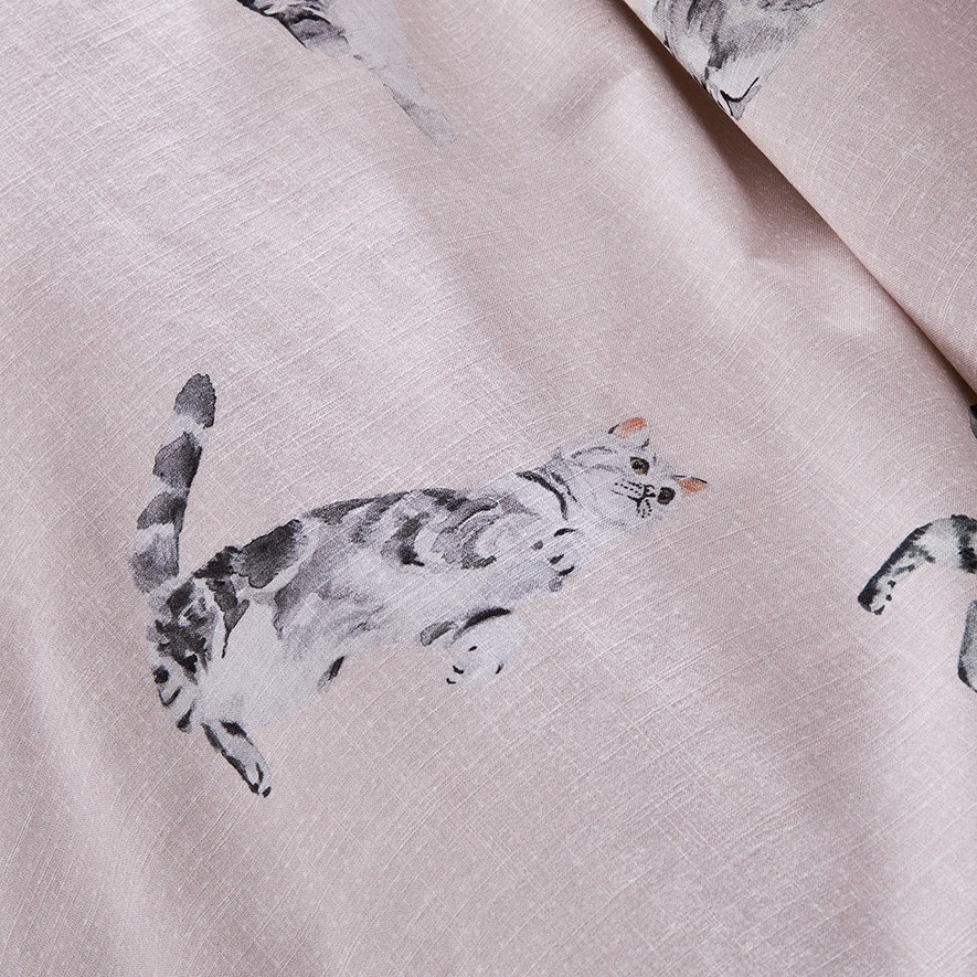 Tabby Cat Pink Quilt Cover Set | Adairs