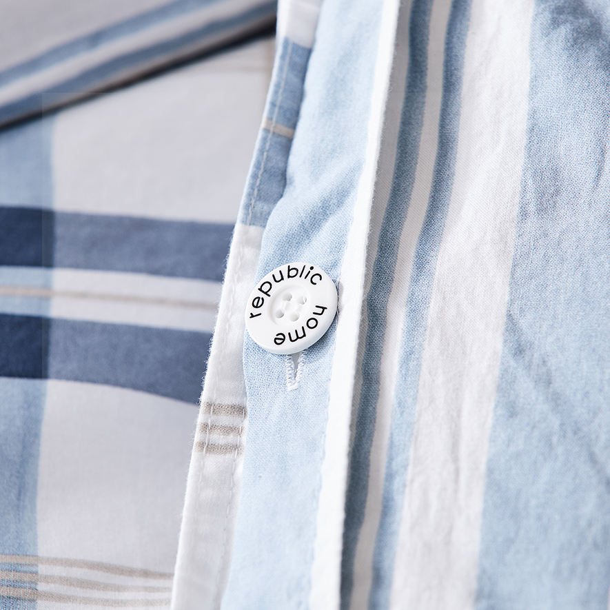 Stonewashed Printed Cotton Blue Check Quilt Cover | Adairs