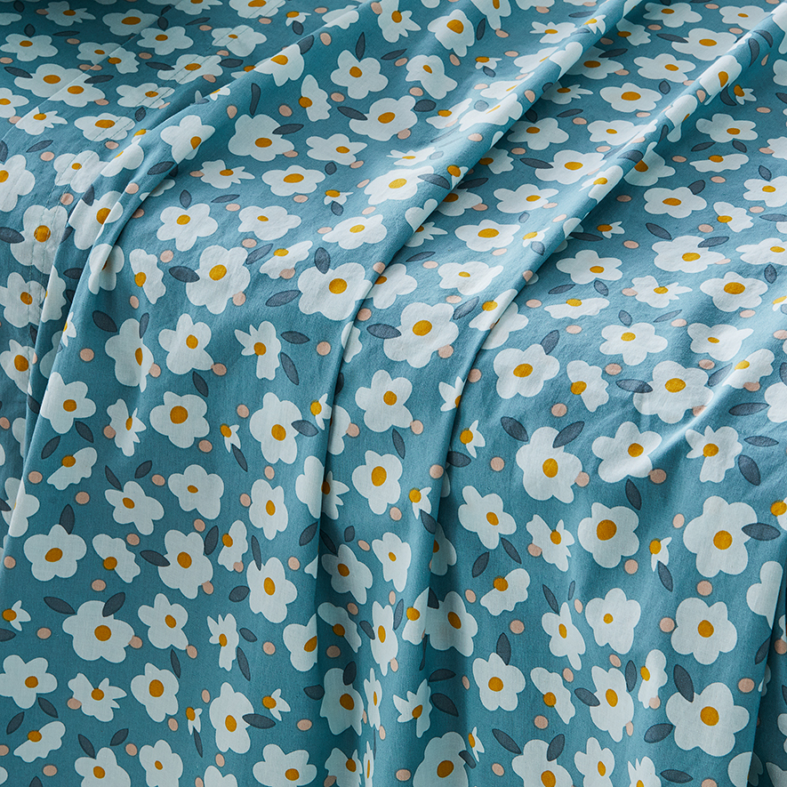 Stonewashed Printed Cotton Sage Daisy Sheet Separates | Adairs