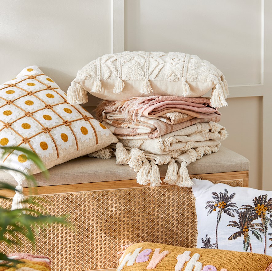 Cove Natural Tufted Throw | Adairs