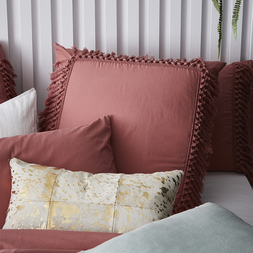 Taho Quilt Cover Set Dusty Rose | Adairs