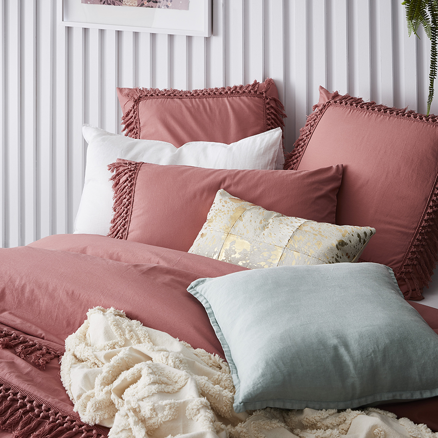 Taho Quilt Cover Set Dusty Rose | Adairs